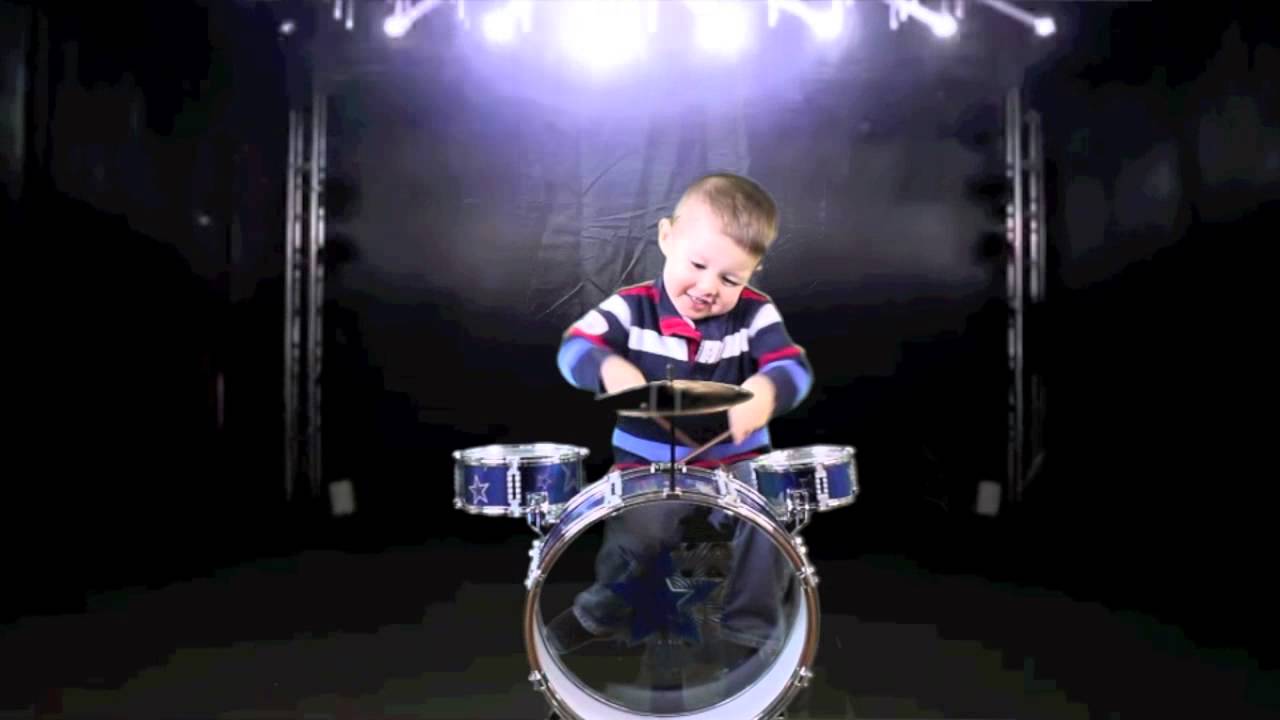Liam rocking the drums playing Twinkle Twinkle little star! - YouTube