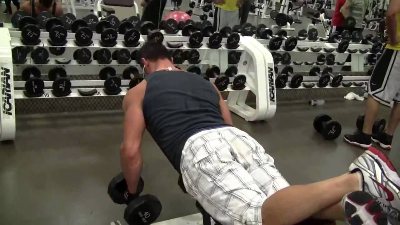 Natural Bodybuilder Christian Lawrence Training Back(9/10) - YouTube