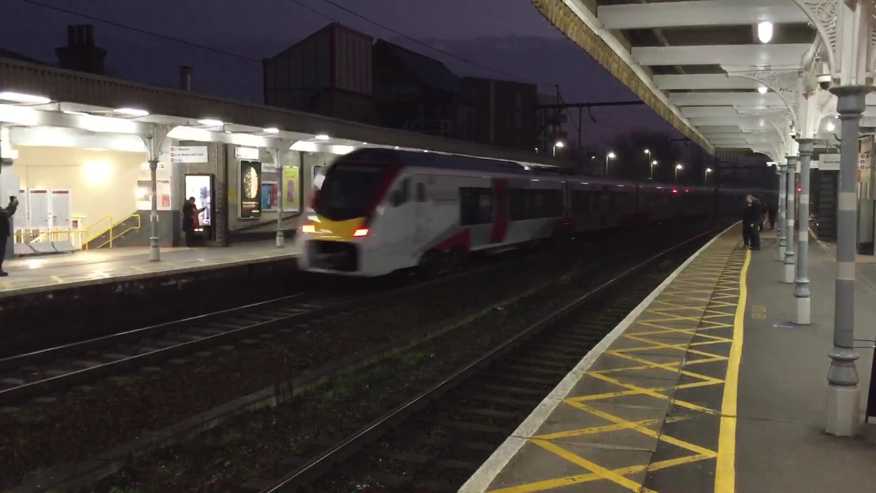New Class 745 at Chelmsford. - YouTube