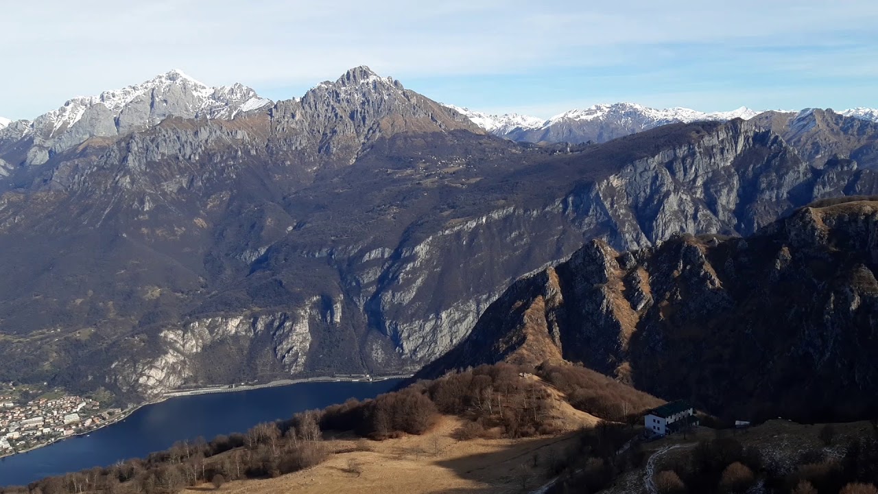 Panorama dai Corni di Canzo - YouTube