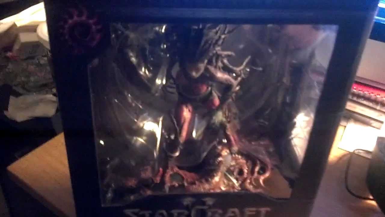 STARCRAFT 2 Action Figure Queen of Blades video 1 - YouTube