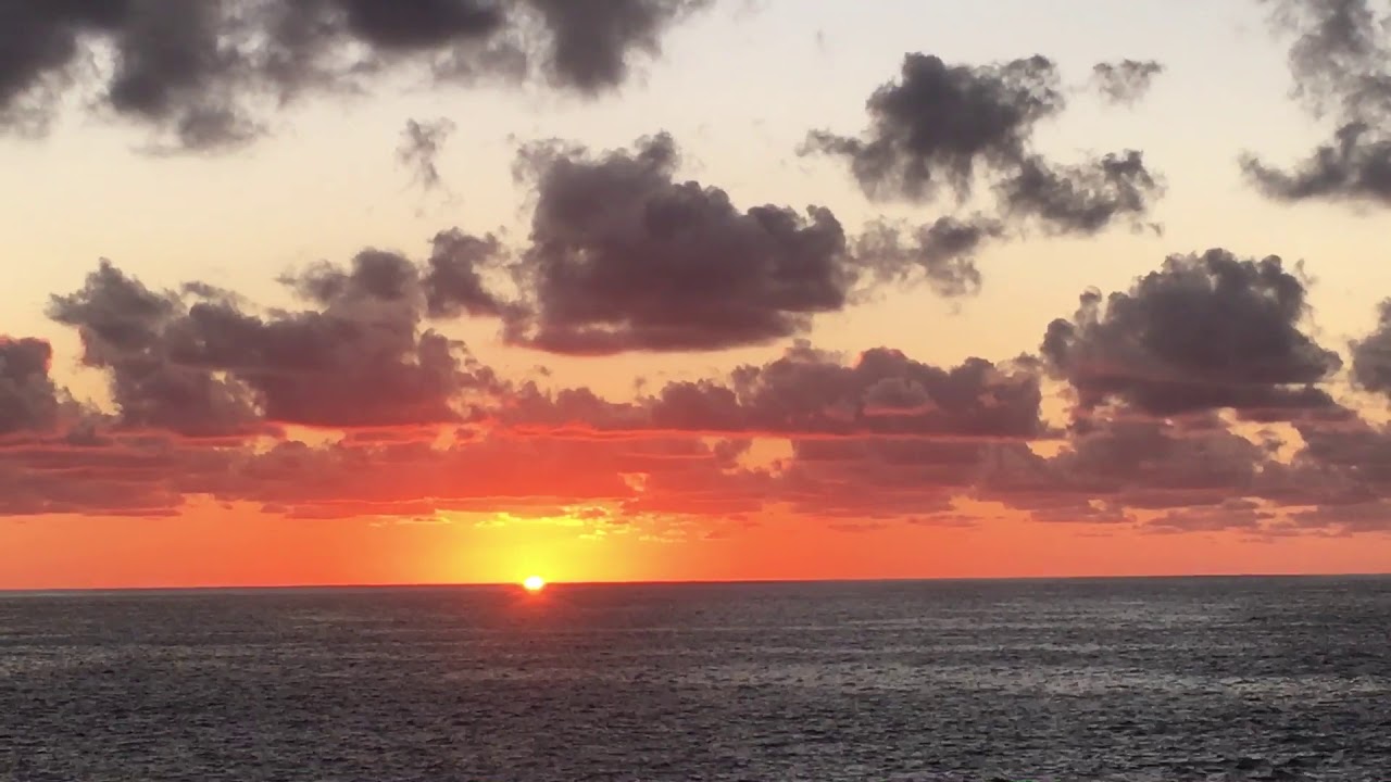Atardecer en la quebrada Acapulco - YouTube