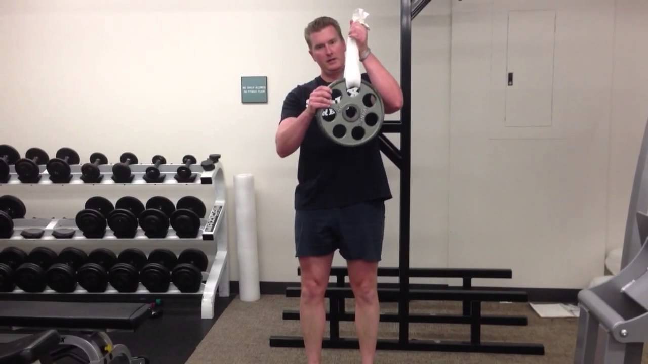 Towel hammer curl - YouTube