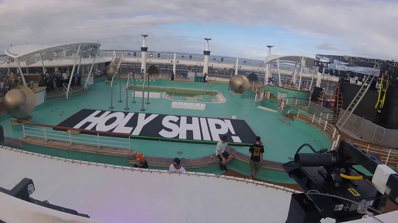 Holy Ship! 1st time on NCL Epic Pool Deck - YouTube