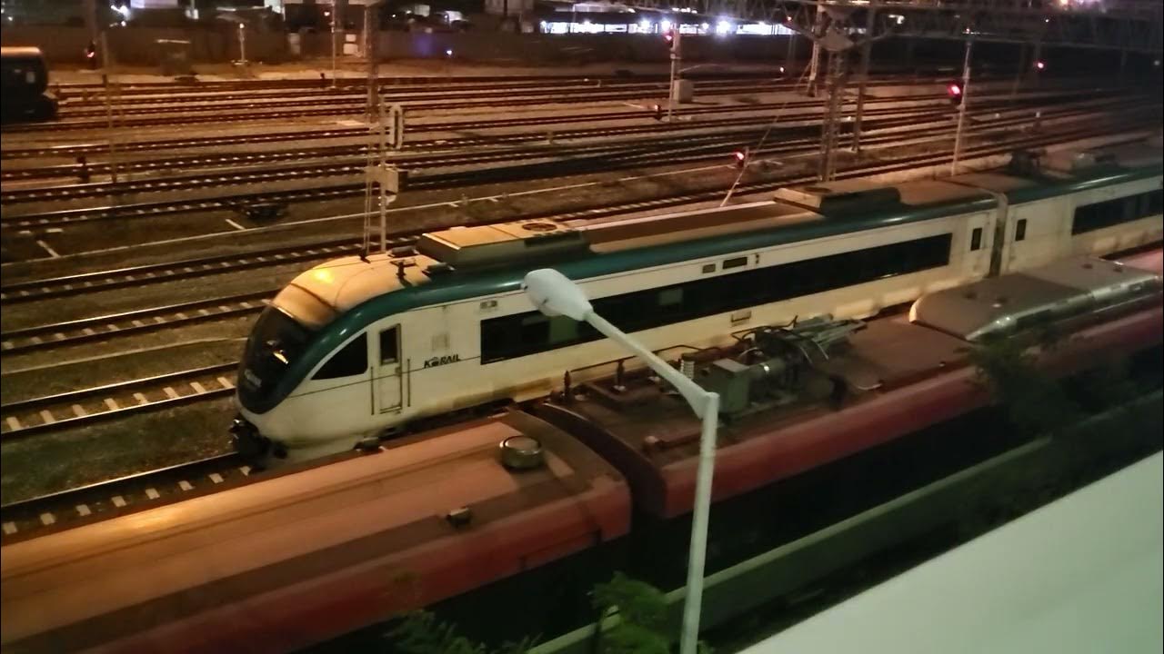 부산에 내려온 누리로 열차 - YouTube