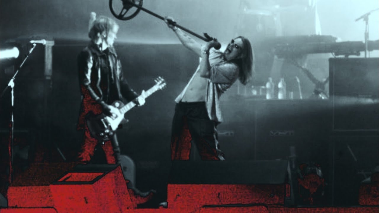 ROCKET QUEEN (LIVE ERA) - YouTube