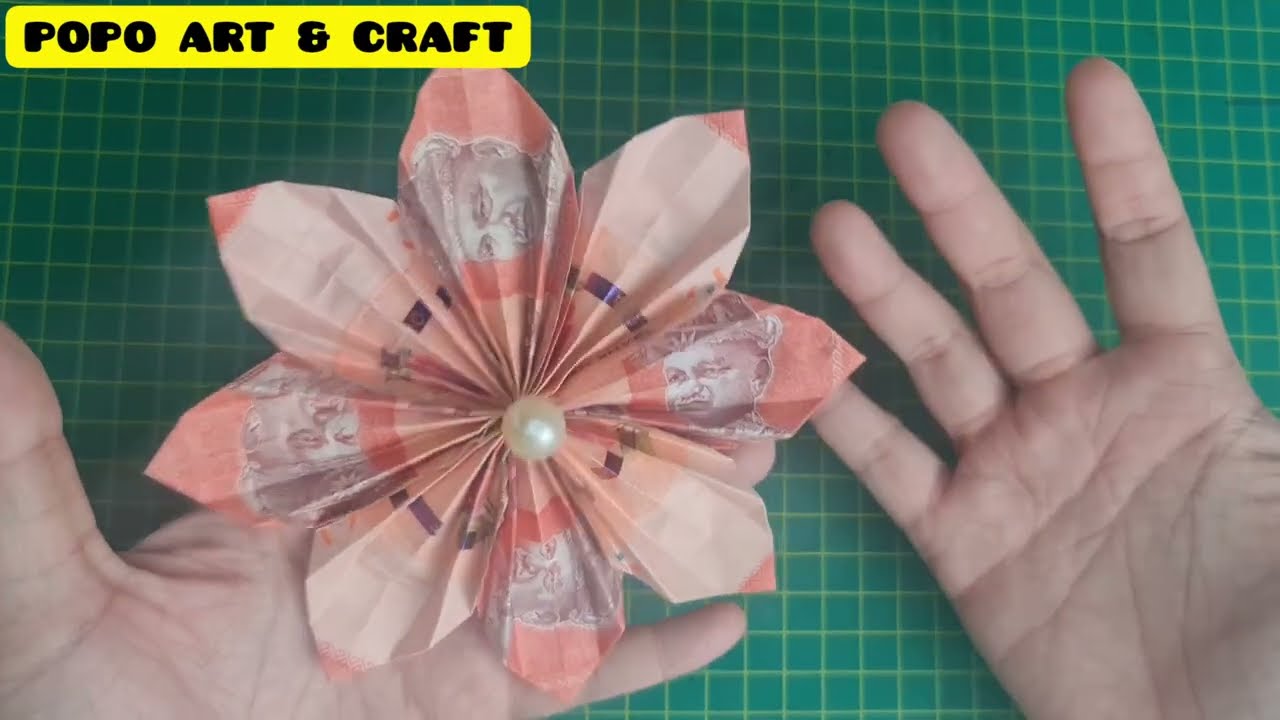 RM10 X 4 Gubahan Duit Bentuk Bunga | Duit hantaran | Flower origami ...