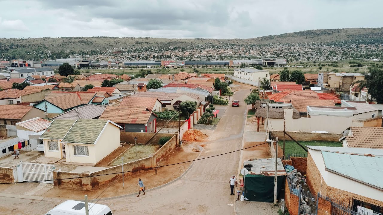 First Aiducate Tutoring in Mamelodi Township - YouTube