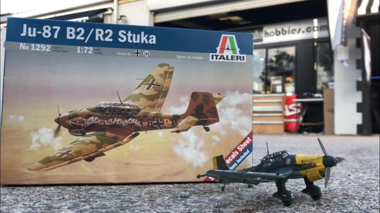 Italeri 1/72 Junkers Ju87 B2/R2 Stuka (Build and Review) - YouTube