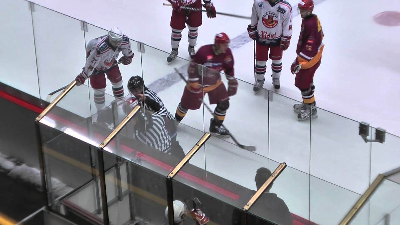 HC Rebel Havlíčkův Brod - HC Dukla Jihlava: bitka Endál - Malec - YouTube
