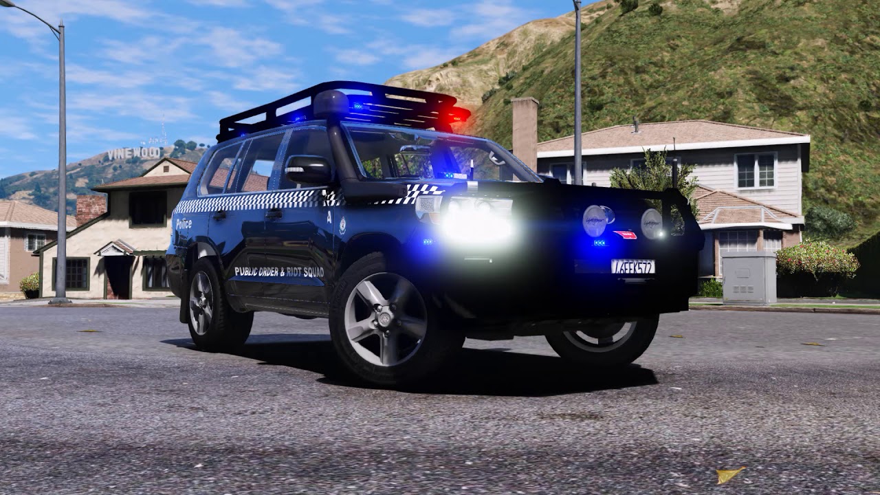 NSWPF PORS LandCruiser WIP by me - YouTube