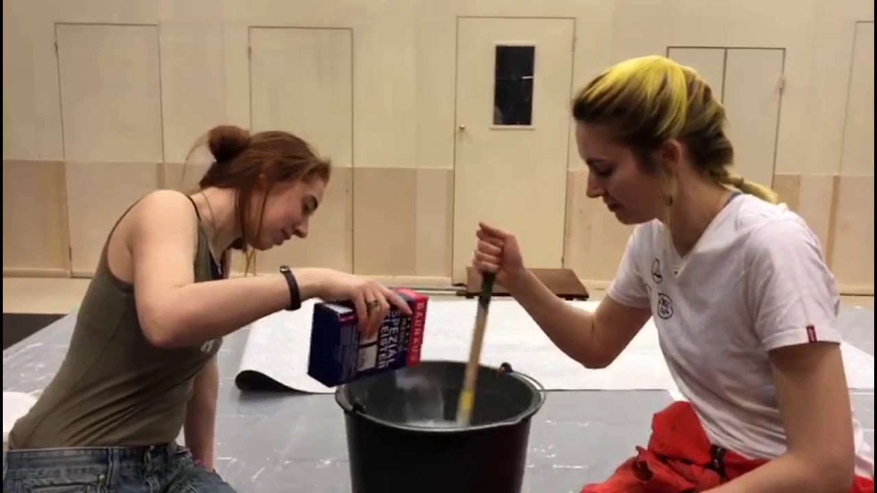 Daily Shakespeare Ep. 044 - Round about the cauldron go... - YouTube