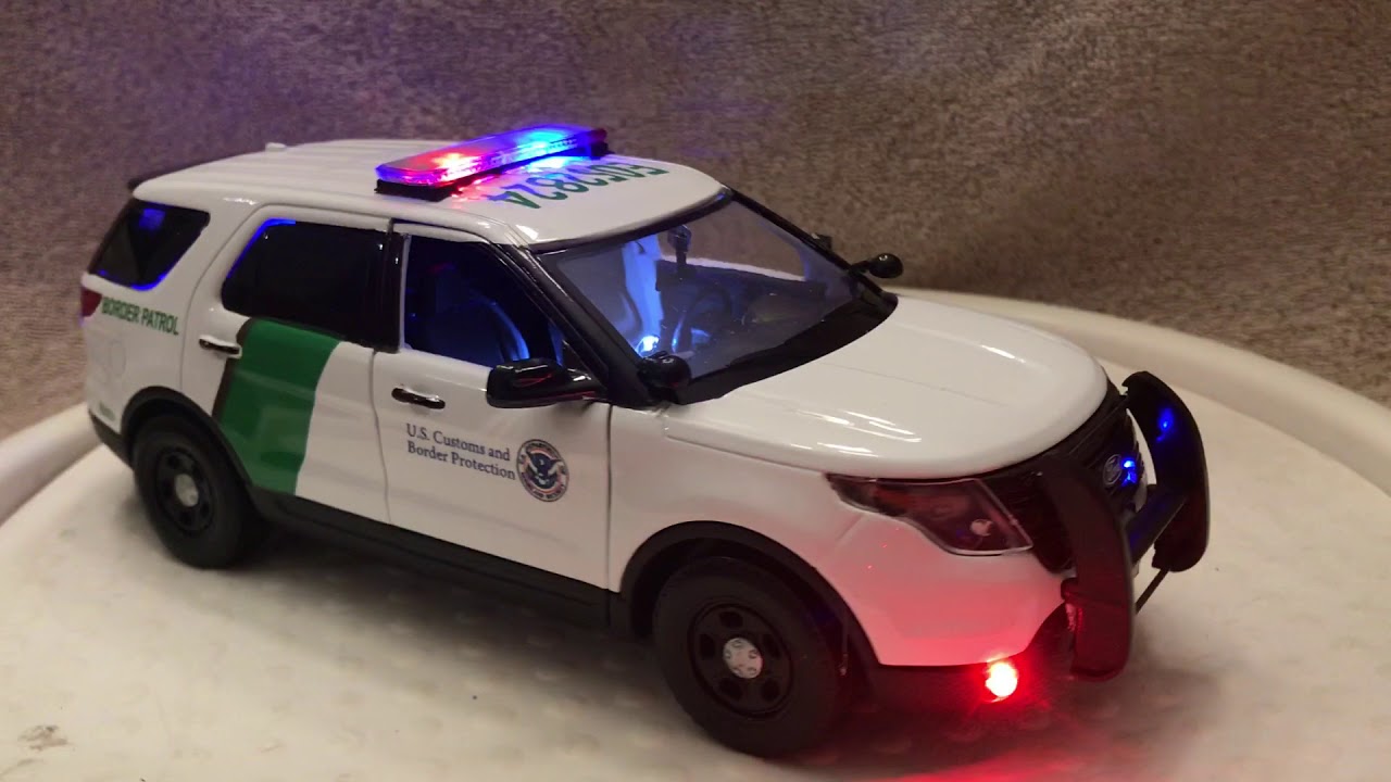 1/24 scale US border Patrol Ford Explorer with working lights and siren ...