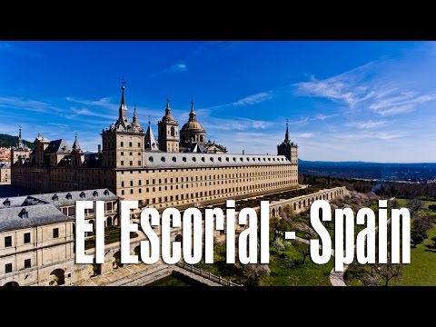 Palacio Real de San Lorenzo de El Escorial :|: Aerial view of The Real ...