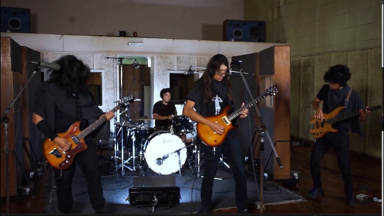 LENGUA MUERTA- PANTANO (ESTUDIOS ION-MURAL SESSION) - YouTube