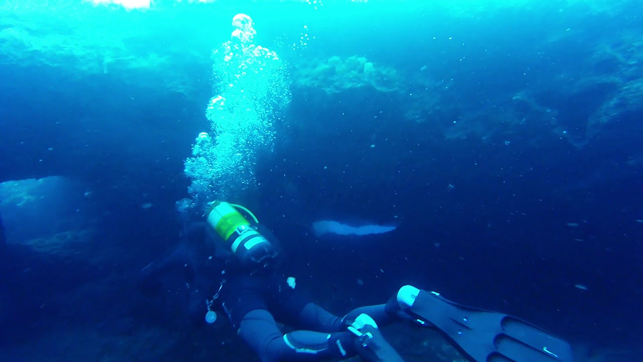Cominotto Reef. Malta. October 2019 - YouTube