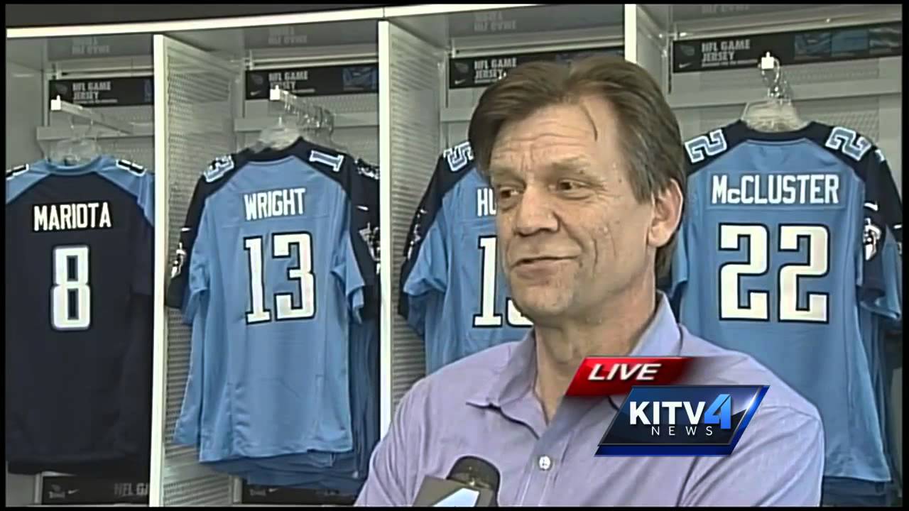 Mike Cherry talks with Tennessee reporter about Mariota - YouTube