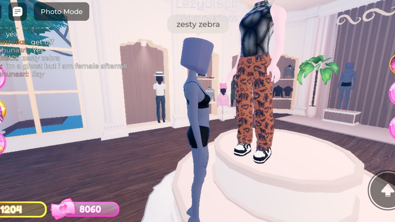 Zesty gojo vs Rabbit hole fight #DressToimpress - YouTube