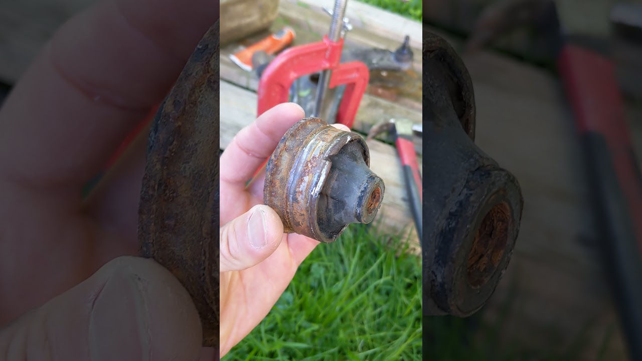 Removal and installation of lower control arm bushing/ Toyota vitz '99 ...