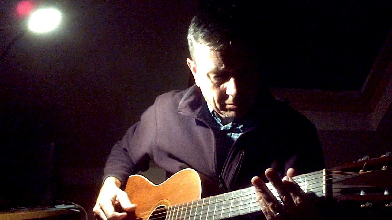 Guqin played on classical guitar - YouTube