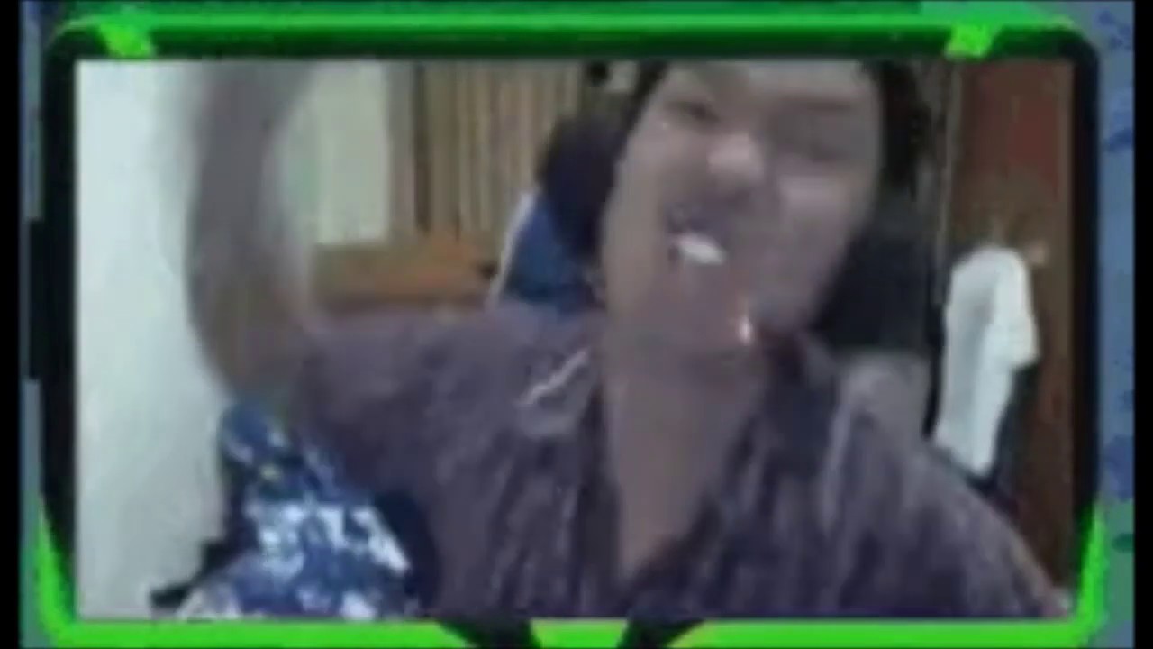 Angry Gamers Funny Gif Compilation - YouTube