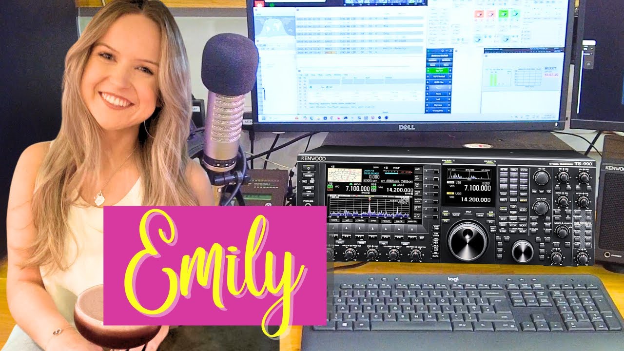 DX Commander Emily YL M6ELM runs Pile Up on 40m - YouTube