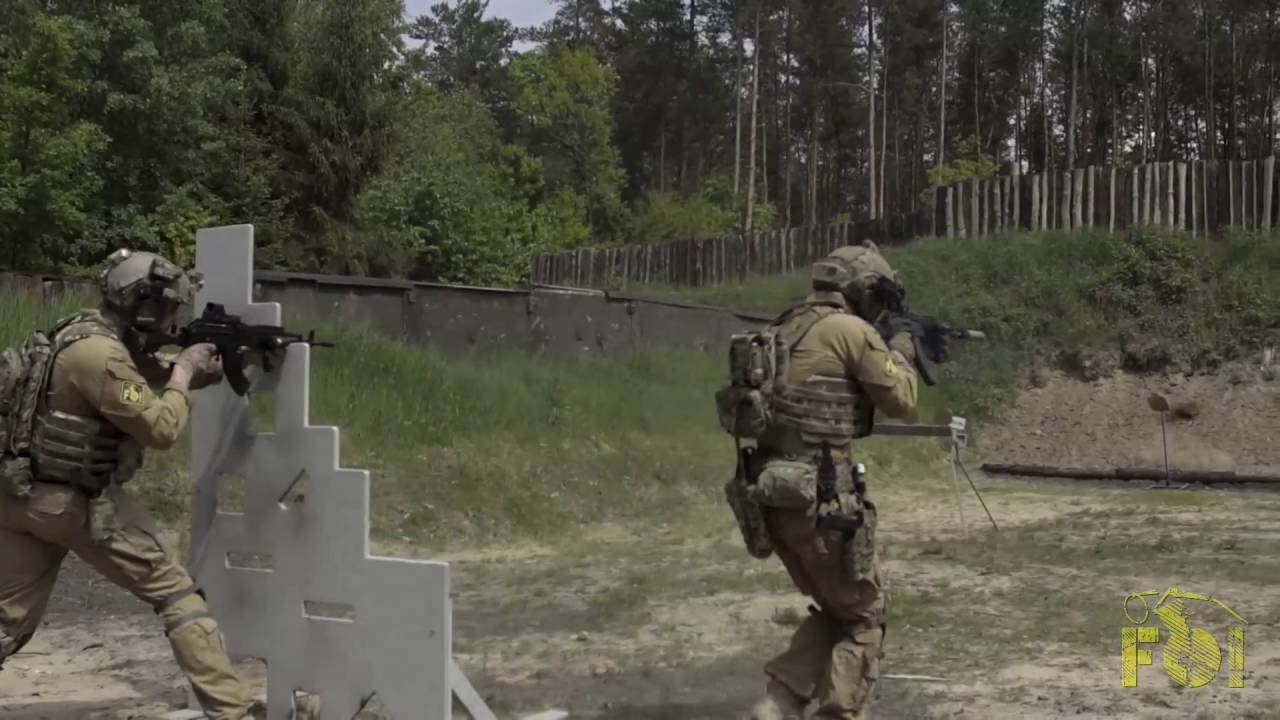 Frag Out! FB Radom Beryl M762 7.62 Assault Rifle Test Drive - YouTube