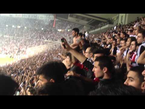 İnönü son maç kapalı yıkılıyor..:) Efsane yazdın tarihe Beşiktaş..