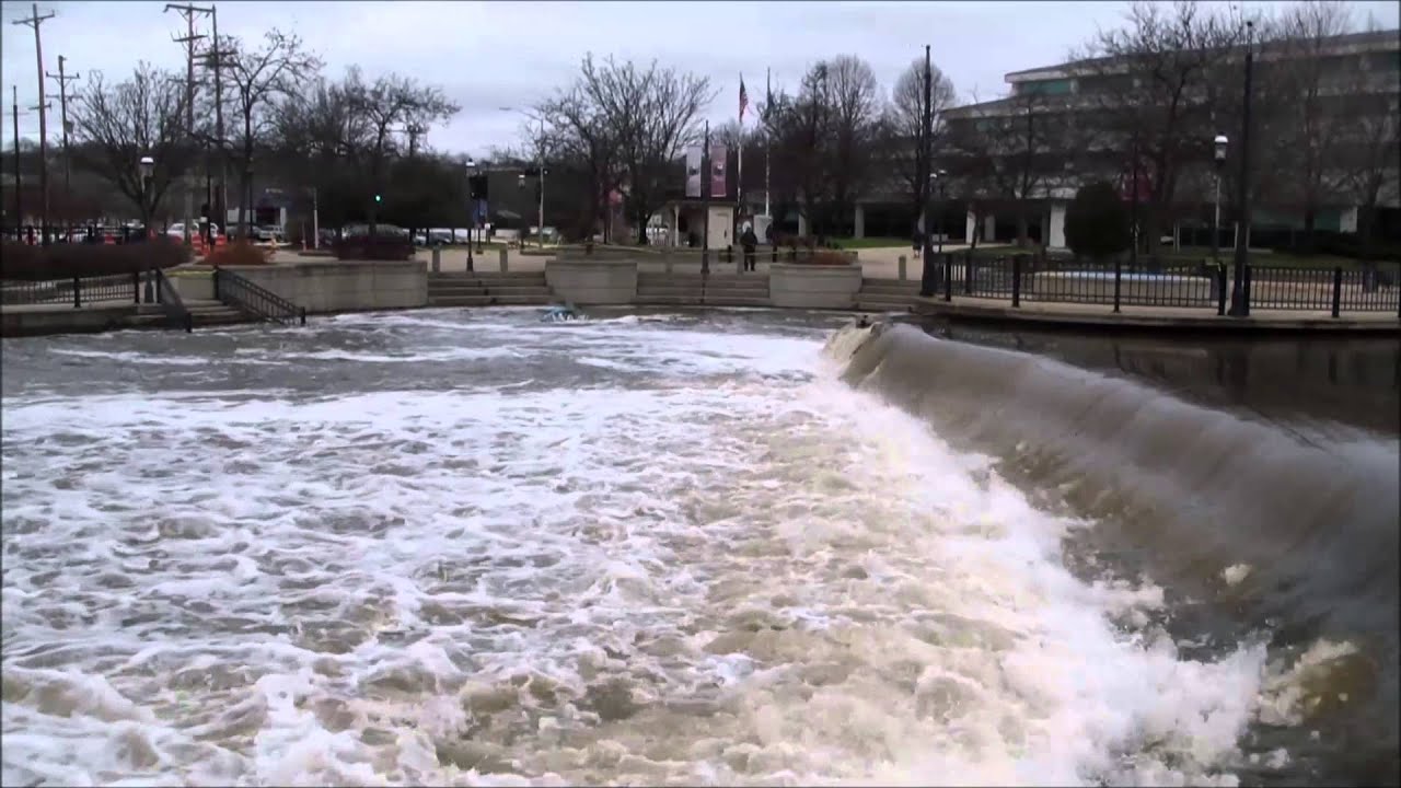 Fox River Dam April 10, 2015 - YouTube