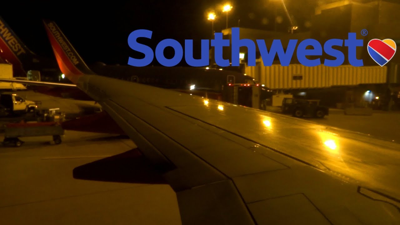 HD Southwest Airlines Boeing 737-7H4 N953WN Landing at Denver ...