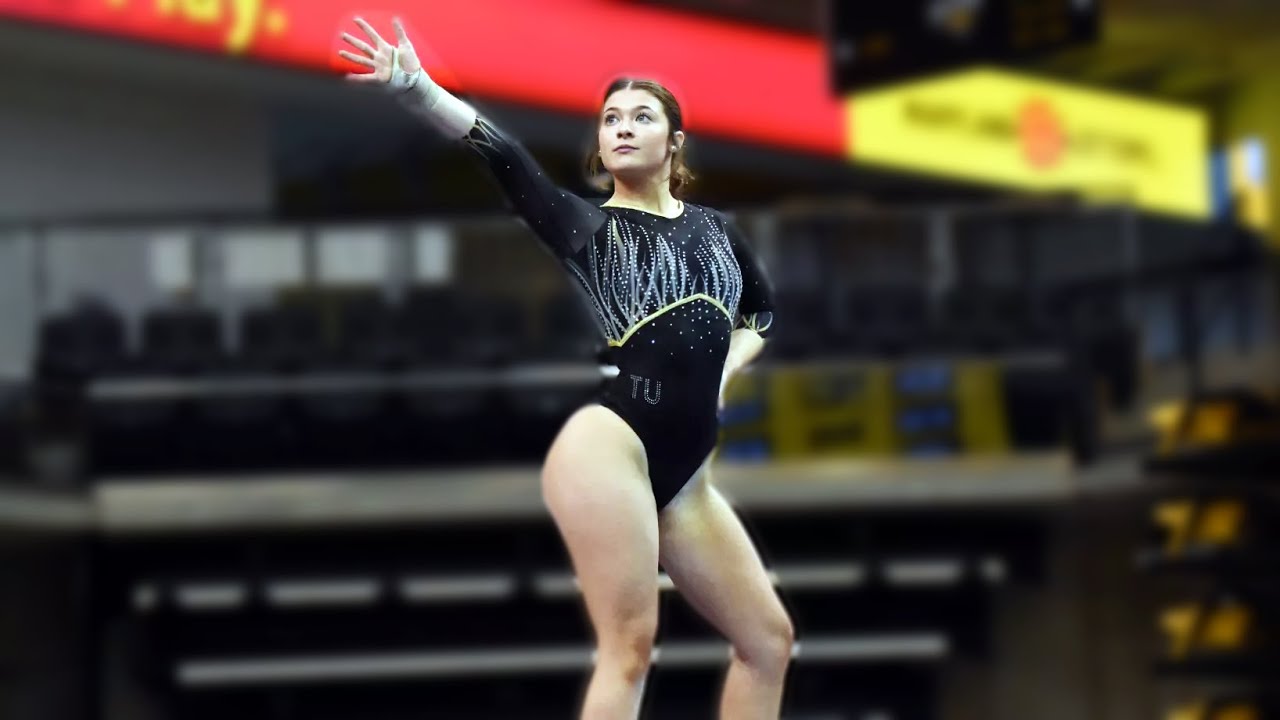 Isabella Minervini’s Stunning Floor Routine | Towson Gymnastics - YouTube
