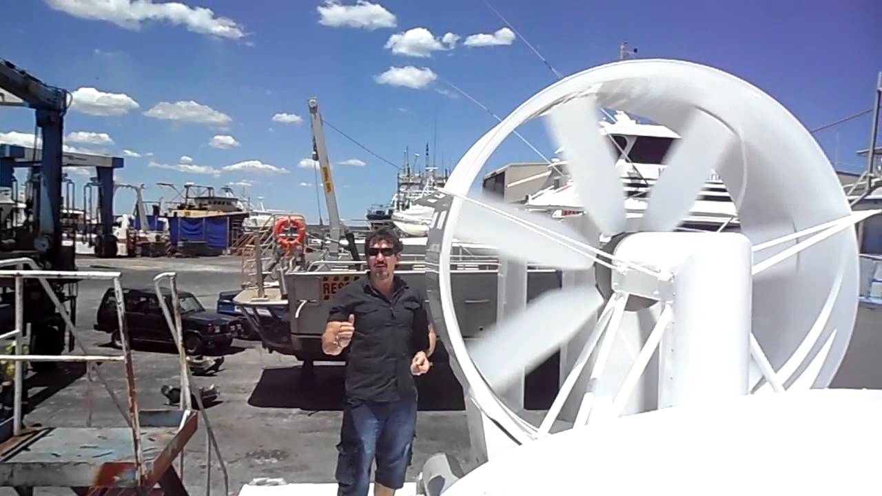 Velocity 30 Hovercraft - Silent Propeller I - YouTube