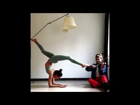 Girl Yoga*Gym*Contortion*Flexibillty*Workout*Stretch*Yoga Girl*Gymnastic*Splits # 4