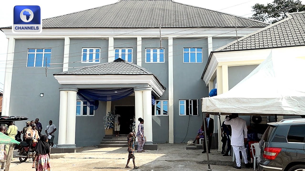 AYA Foundation Commissions Tech Hub, Health Centre In Abeokuta - YouTube