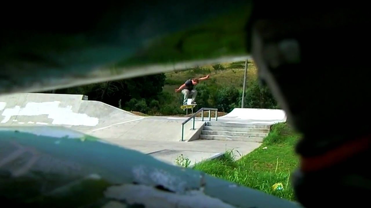 Matt Lawrie - Switch Flip Over Rail! - YouTube