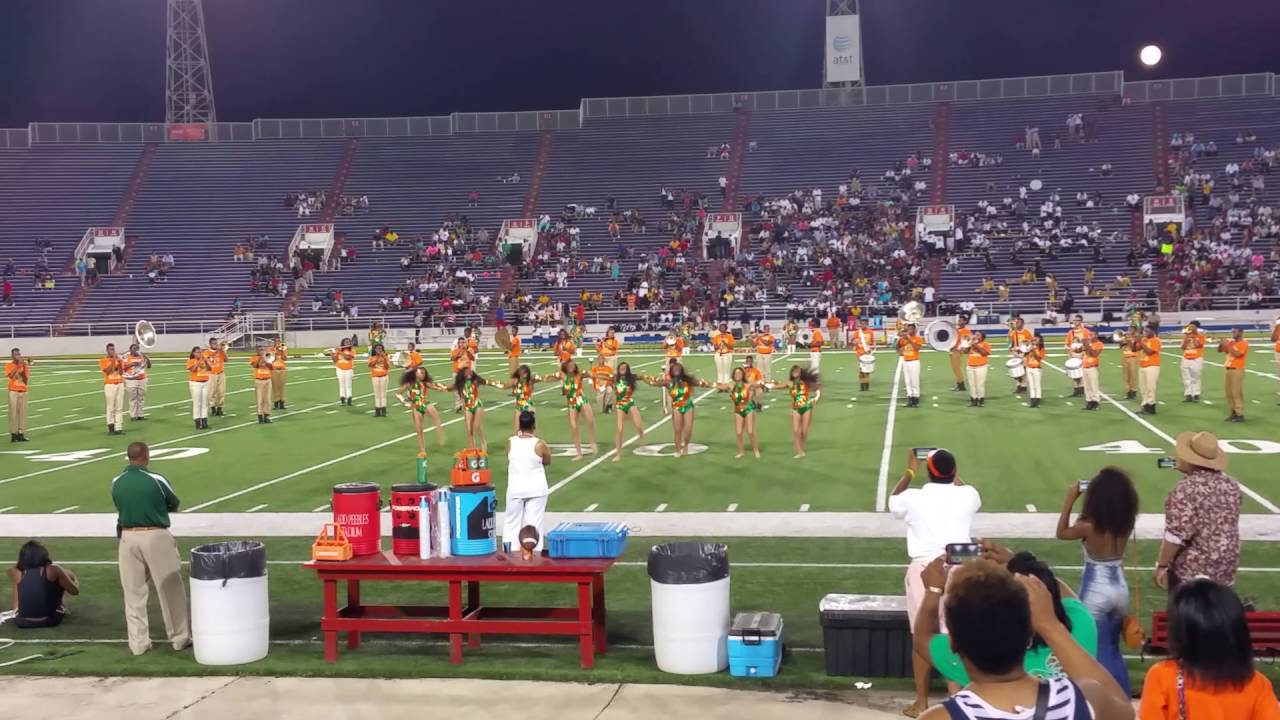 Leflore High School Lovely Lady Strikettes 2016-2017 "P.Y.T" - YouTube