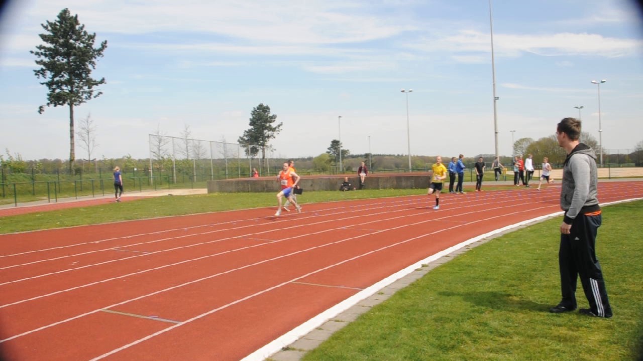 Men's 400m Sprint Final - YouTube