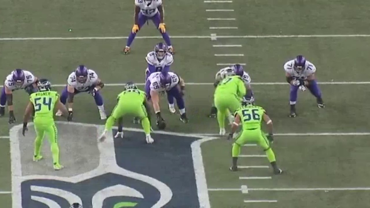 Riley Reiff Outside Zone Blocking S18 - YouTube