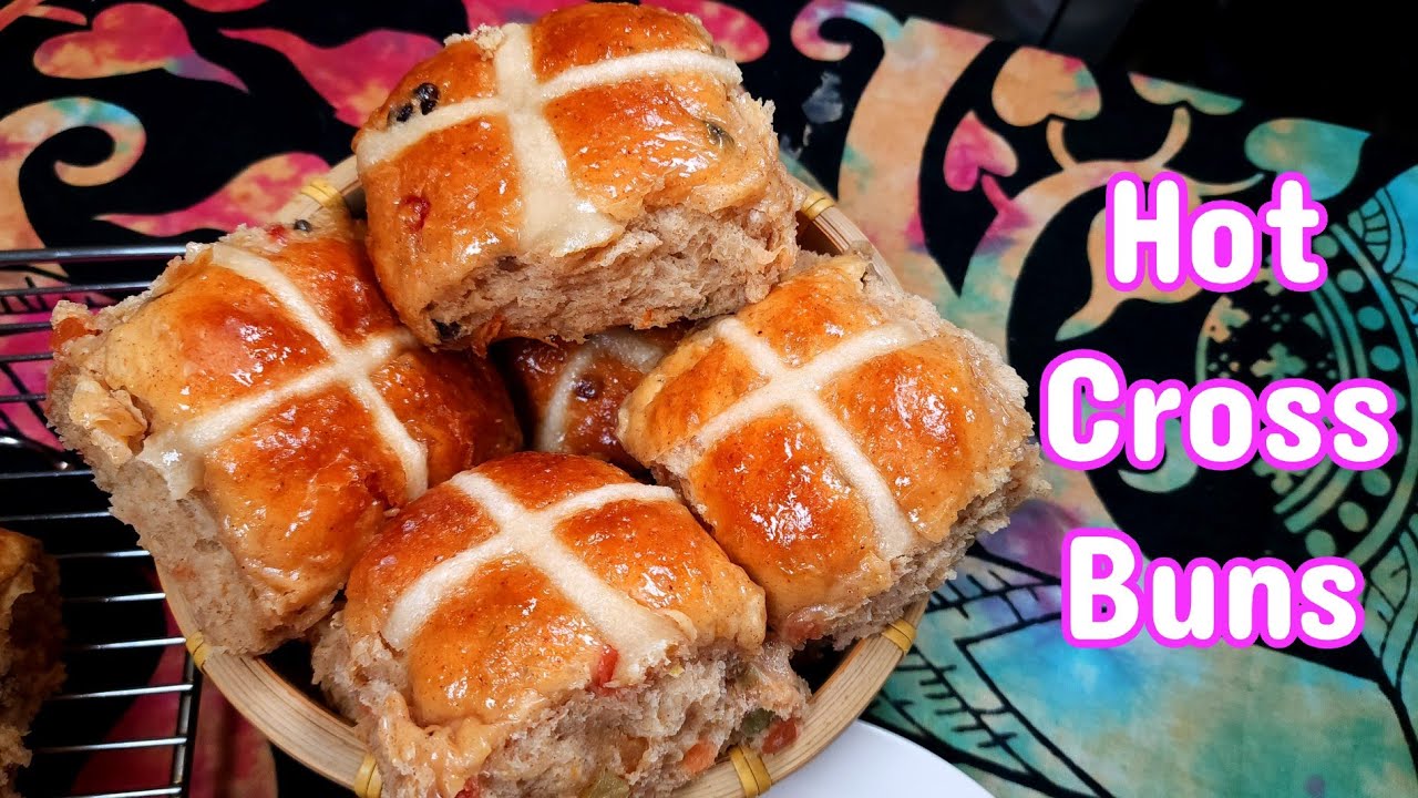 Secrets to Perfect Easter Hot Cross Buns - YouTube