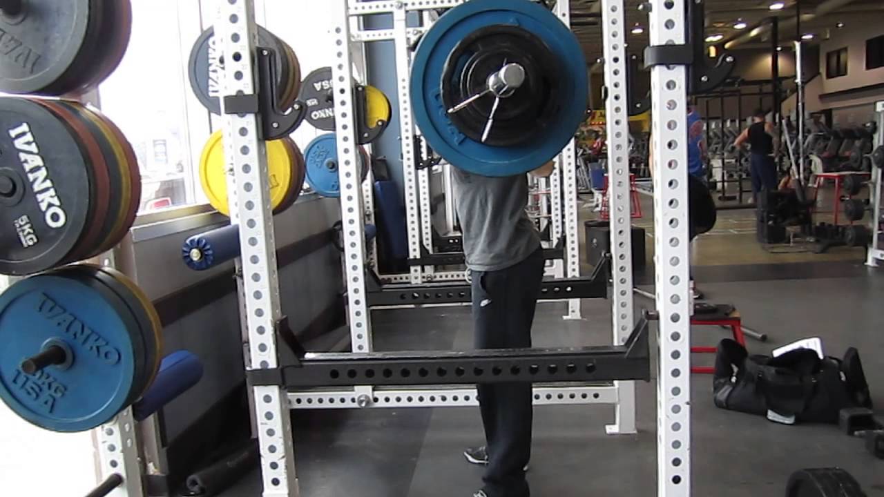 Andrew-Squat - 200x10 - YouTube