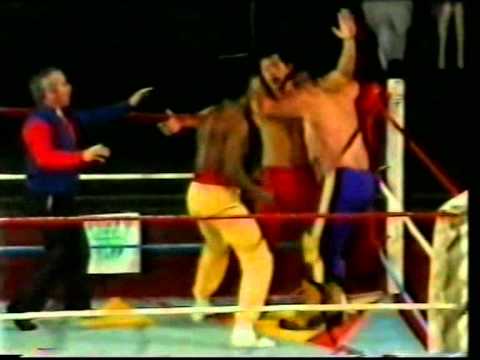 Fuji Yamada & Ironfist Clive Myers v John Wilkie & Zigue Zag - YouTube