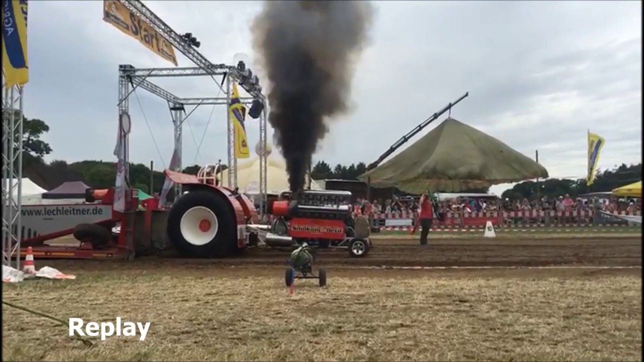 Smoking Devil @ Tractor Pulling Anholt 2017 - YouTube