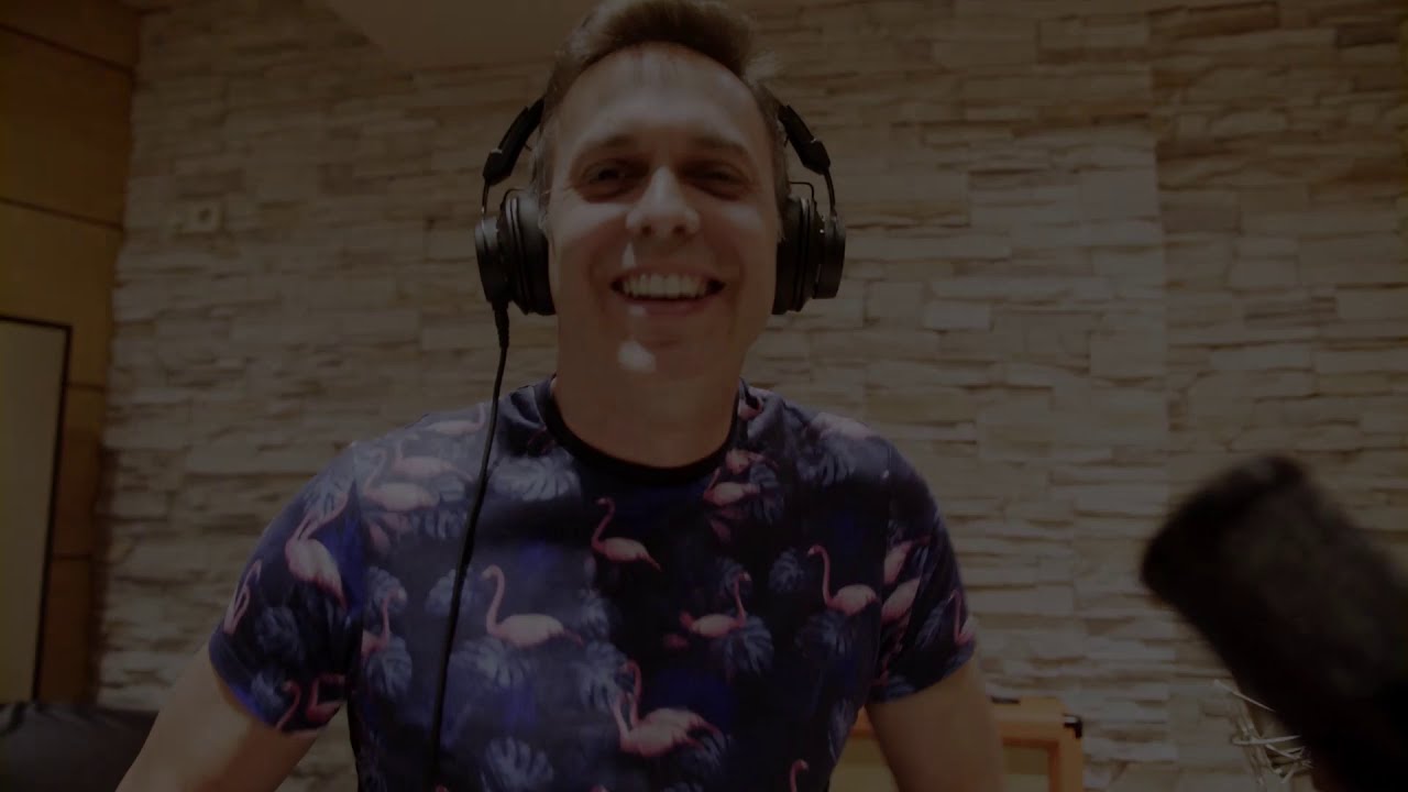 New album "Bossing in the Rain" by Alfredo Chacon - YouTube