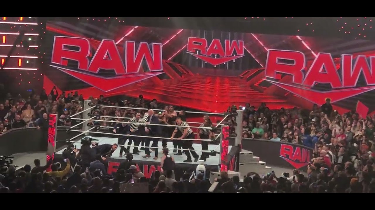 Seth Rollins Boston Fight - YouTube