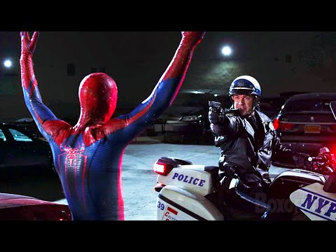 Spider-Man trolls a cop (the knife joke is priceless)