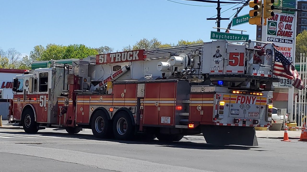 FDNY Ladder 51 "Da Dawg House" Responding On Boston Road In Baychester ...