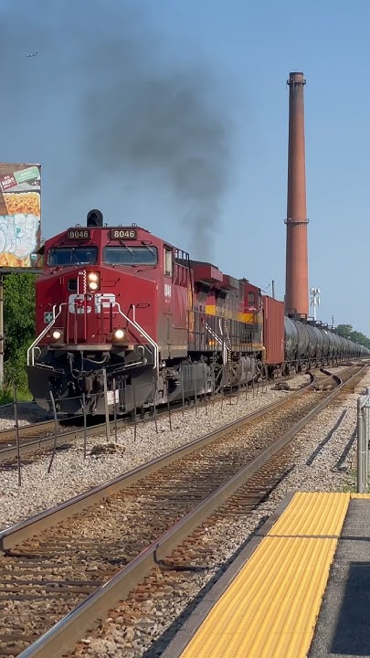 CP 8046 leads CPKC 528 through Mayfair - YouTube