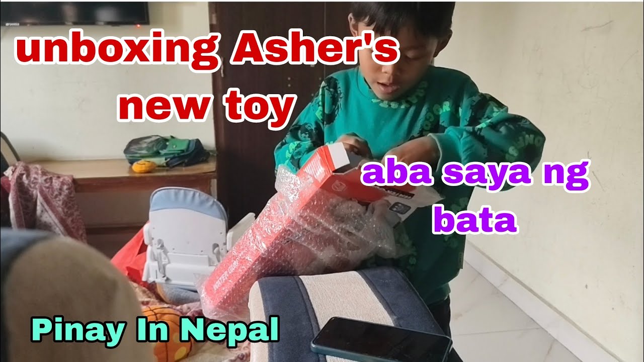 Unboxing Asher's new toy..aba saya ng bata! - YouTube