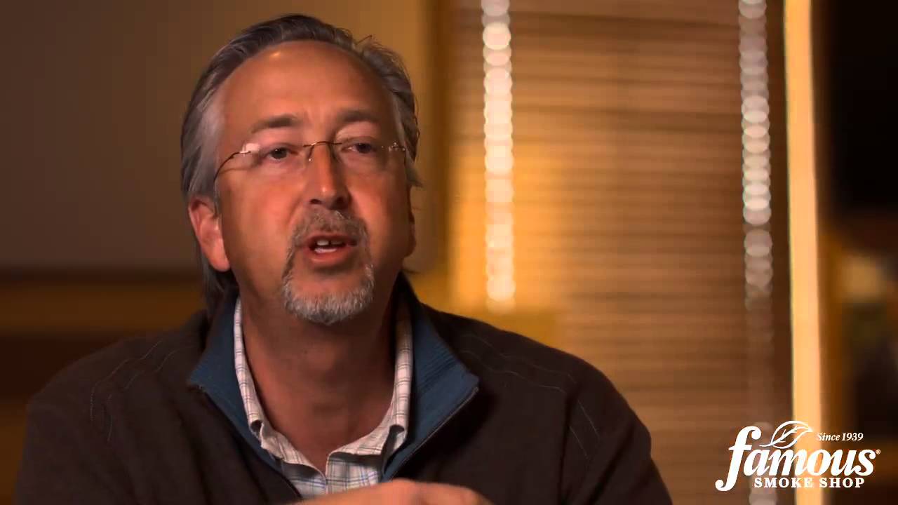 Carlos Toraño 1916 Cameroon Premium Cigar Review - Famous Smoke Shop ...