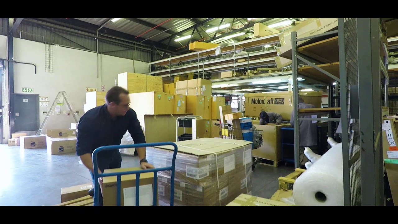 Ford Selby Team in Action - YouTube